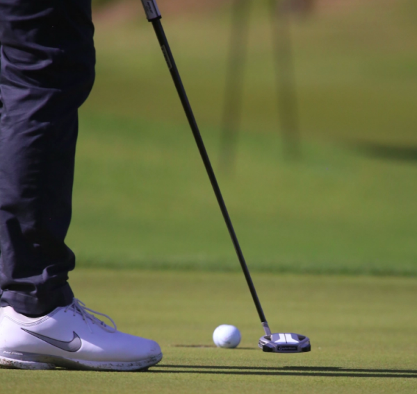 GolfWRX Spotted: Rory McIlroy testing SuperStroke grip; changes putters ...